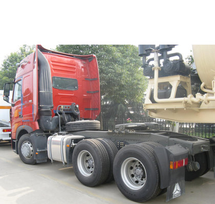 A7 SINOTRUK 371 hp 6X4 tractor head truck